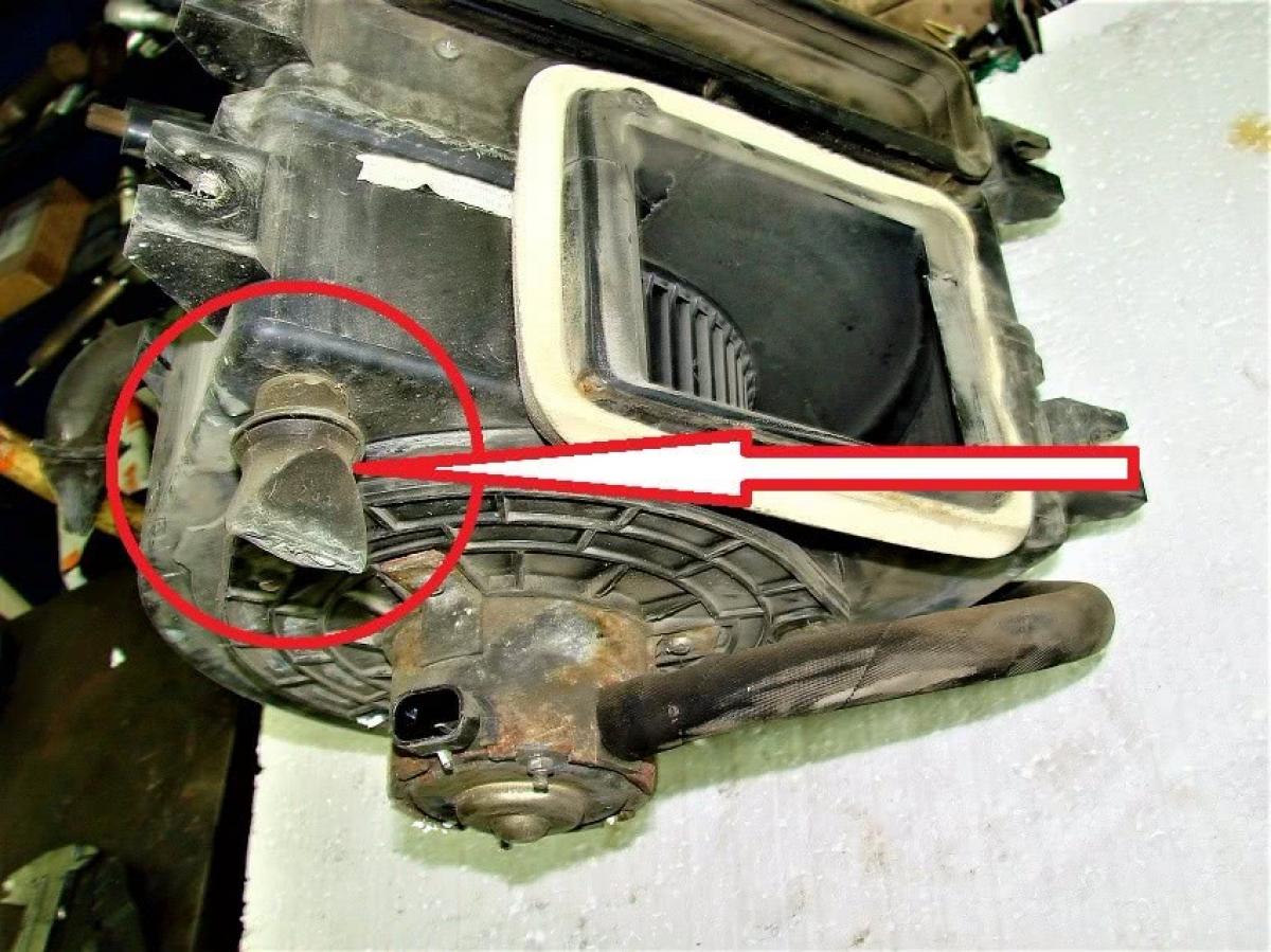 Радиатор отопителя УАЗ ПАТРИОТ Е-2, Е-3
